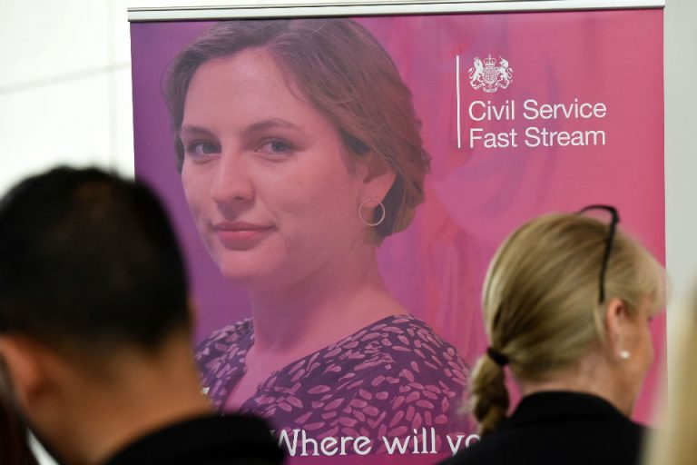 Fast Stream career opportunities for future leaders in the Civil ...