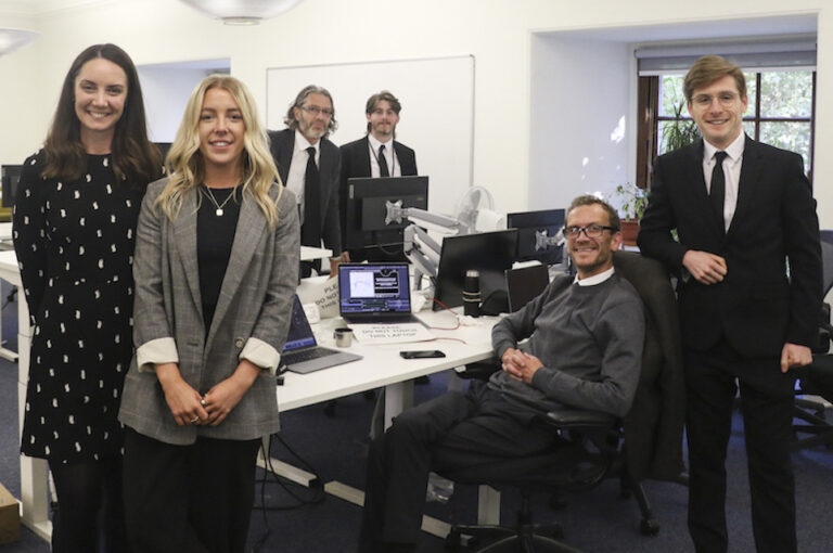 Nearly 10 million people tuned into a map of a queue! – Civil Service